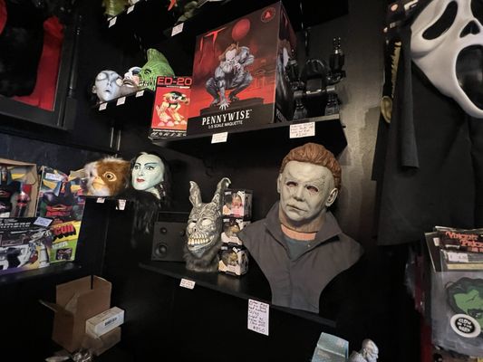 1313 MOCKINGBIRD LANE - Updated December 2025 - 13 Photos - 1025 ...