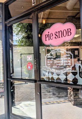 PIE SNOB CHANDLER - 114 Photos & 70 Reviews - 250 S Arizona Ave ...