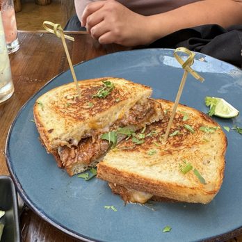 CAL MEX CANTINA - Updated January 2025 - 379 Photos & 330 Reviews - 100 ...