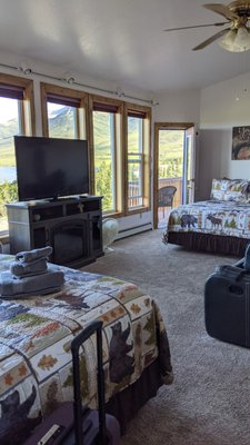 DENALI LAKEVIEW INN - Updated July 2024 - 40 Photos & 21 Reviews - Otto ...