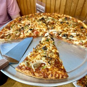 BELLIS HOUSE OF PIZZA - Updated December 2025 - 42 Photos & 89 Reviews ...