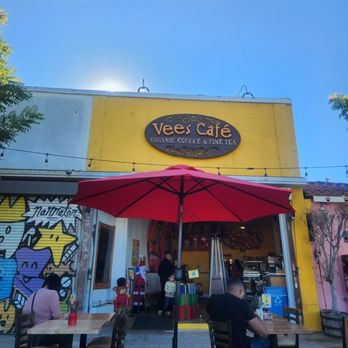 VEES CAFE - 865 Photos & 927 Reviews - 5418 W Adams Blvd, Los Angeles ...
