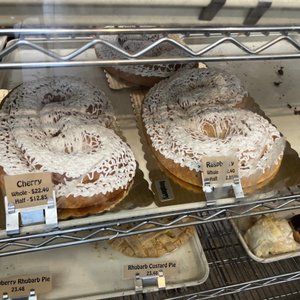 YODER’S BAKERY - Updated September 2024 - N4995 Oakcrest Dr, Bonduel ...