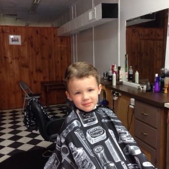ED’S BARBER SHOP - Updated May 2025 - 444 Main St, Norway, Maine ...