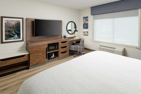 HAMPTON INN BLUE RIDGE - 126 Photos & 11 Reviews - 50 W Main St, Blue ...