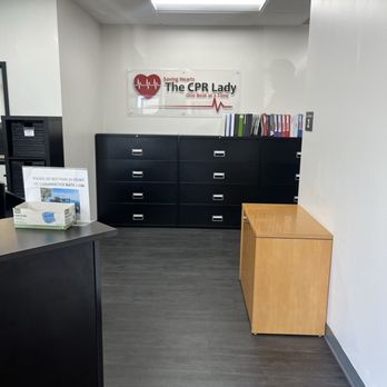 THE CPR LADY - Updated August 2025 - 77 Photos & 554 Reviews - 15375 ...