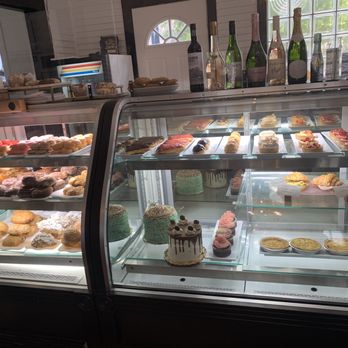 LA PATISSERIE - 629 Photos & 494 Reviews - 602 W Annie St, Austin ...