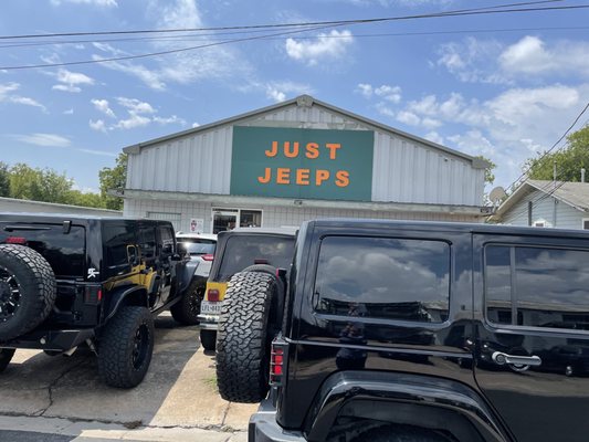 JUST JEEPS - Updated December 2025 - 43 Photos & 104 Reviews - 603 ...