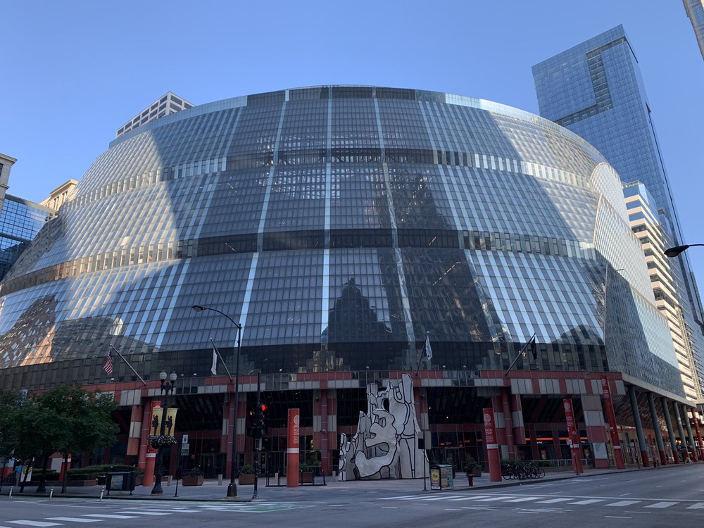 James R Thompson Center, Chicago | Roadtrippers