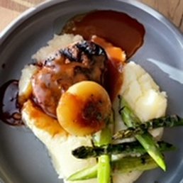 THE FLYING V BAR & GRILL - Updated April 2025 - 187 Photos & 200 ...