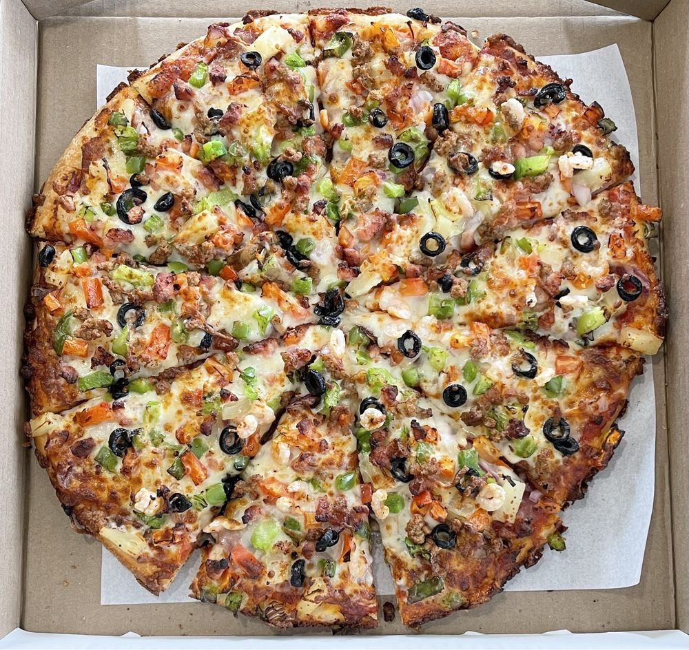 PIZZA BOXX - Updated December 2025 - 18 Photos - 22334 Dewdney Trunk ...