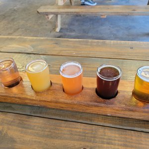 SOCCER CITY 1852 VISALIA - 10 Photos - 707 W Murray Ave, VISALIA ...