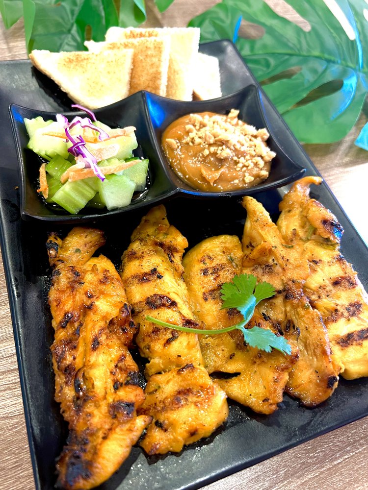 MODERN THAI - 299 Photos & 290 Reviews - 2557 Via Campo, Montebello ...