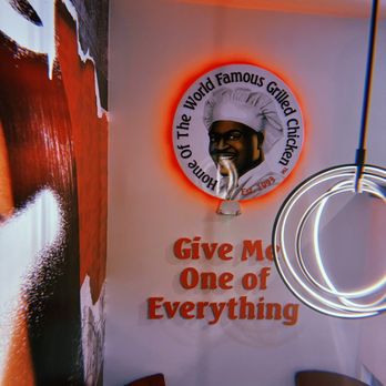 MR EVERYTHING CAFE - Updated December 2025 - 258 Photos & 311 Reviews ...