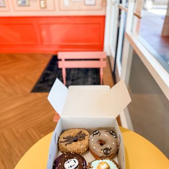 MOONBRIDGE DOUGHNUT STUDIO - Updated October 2025 - 646 Photos & 279 ...