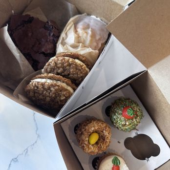 PUSHKIN’S BAKERY & CAFE - ROSEVILLE - Updated June 2024 - 493 Photos ...