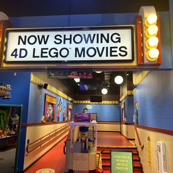 Legoland Discovery Center Logo