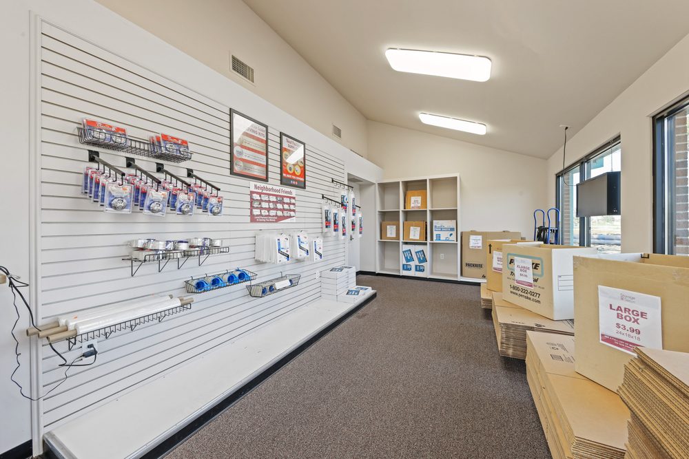 STORAGE SENSE - Updated December 2024 - 56 Photos - 51611 Gratiot Ave ...