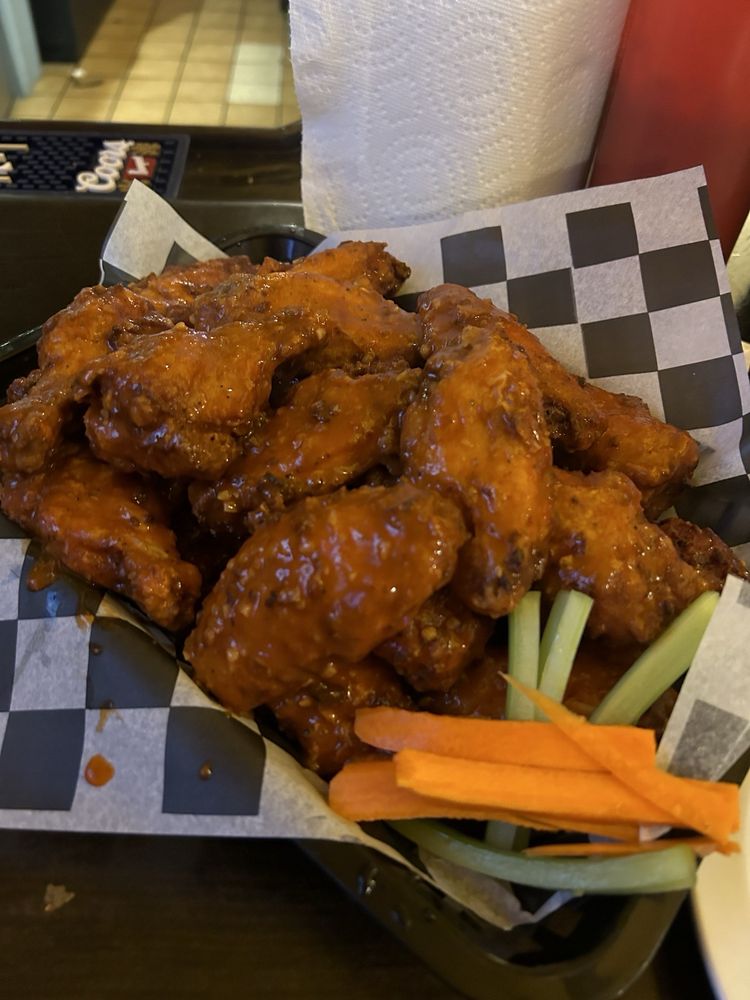 THE CRAZY CHICKEN - Updated July 2024 - 13 Photos & 15 Reviews - 455 ...