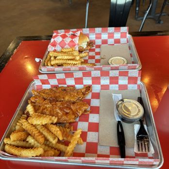 HCK HOT CHICKEN - Updated December 2024 - 359 Photos & 401 Reviews ...