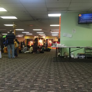 HINDU TEMPLE AND CULTURAL CENTER - Updated December 2025 - 14 Photos ...