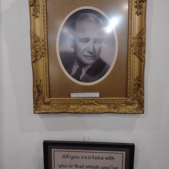 IT’S A WONDERFUL LIFE MUSEUM - Updated October 2025 - 46 Photos & 16 ...