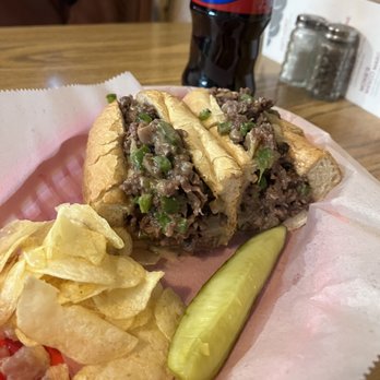 TED’S TRACKSIDE GRILL - Updated October 2025 - 16 Photos & 19 Reviews ...