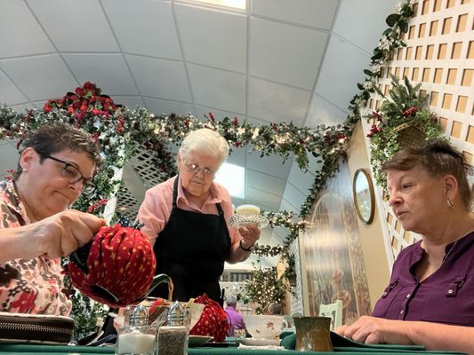 ANGEL TEA ROOM - Updated September 2025 - 11 Photos & 25 Reviews ...