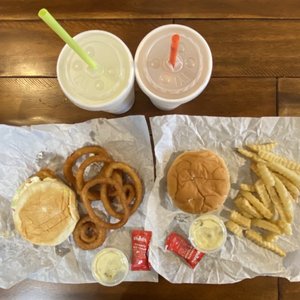 CHUCK WAGON DRIVE-IN - Updated February 2025 - 81 Photos & 124 Reviews ...