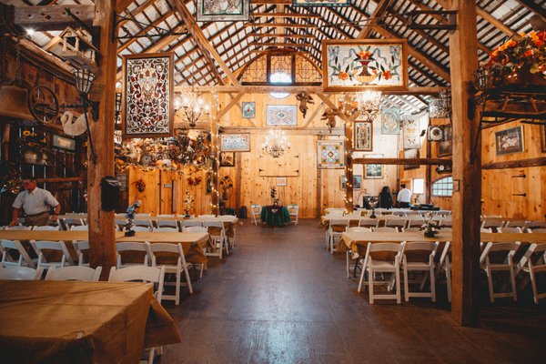 SPRING HILL MANOR - Updated July 2024 - 21 Photos - 455 Spring Hill Rd ...