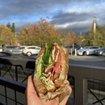 GOOD EARTH NATURAL FOODS - Updated December 2025 - 201 Photos & 370 ...