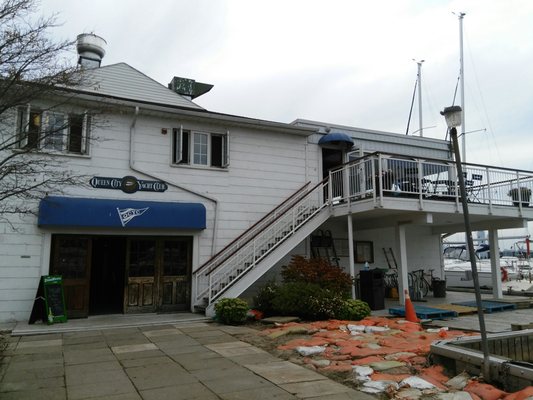 QUEEN CITY YACHT CLUB - Updated December 2025 - 11 Photos - Toronto ...