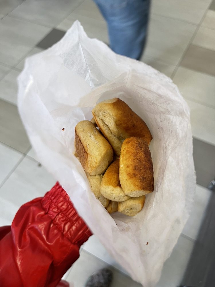 WETZEL’S PRETZELS - Updated June 2024 - 16 Photos & 24 Reviews - 308 ...