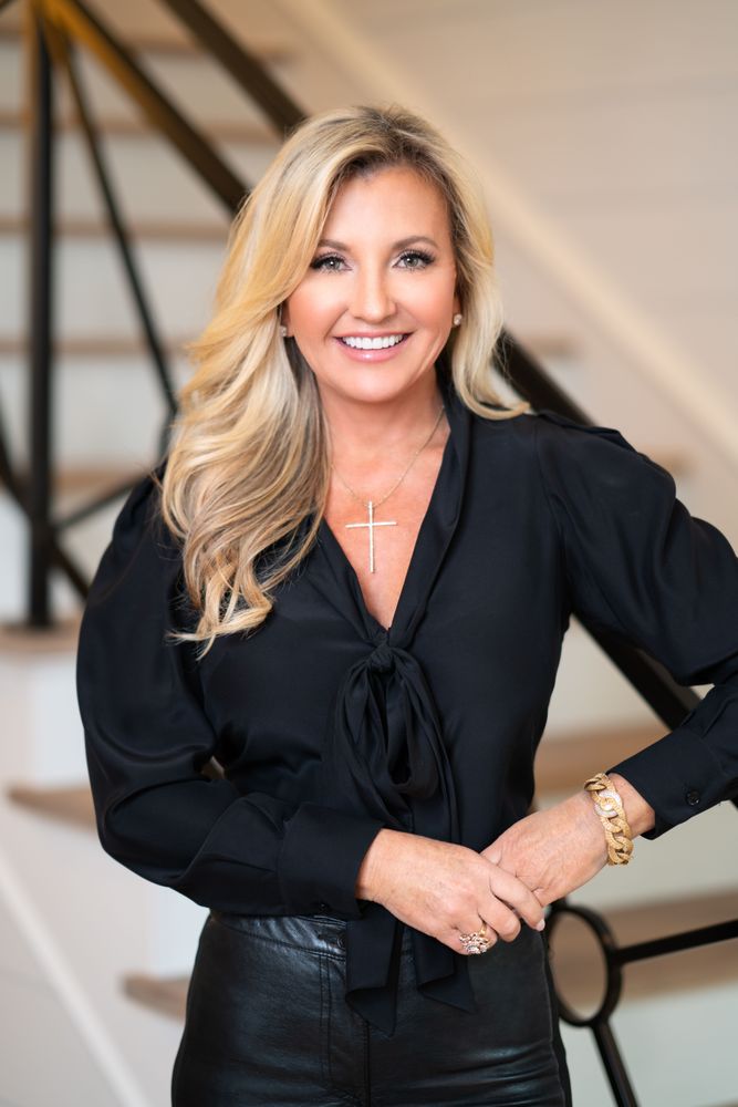 SHAUNA BRIGHT - DWELL LUXURY REALTY - Updated July 2025 - Contact Agent ...