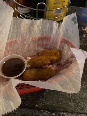 HYDRANT PUB & GRUB - Updated January 2026 - 12 Photos - 786 Front St ...