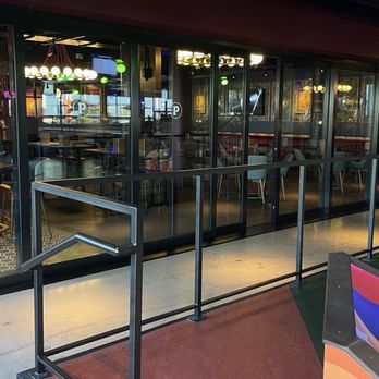 PUTTSHACK - EDINA - Updated November 2025 - 234 Photos & 67 Reviews ...