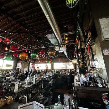 10 TORR DISTILLING AND BREWING - Updated October 2025 - 592 Photos ...