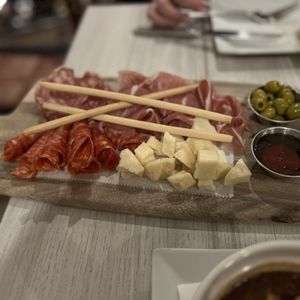 MANO LIBERA - Updated April 2025 - 42 Photos - 7201 SW 59th Ave, South ...