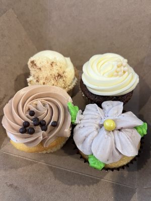 SWEET THEMES BAKERY - Updated September 2025 - 319 Photos & 232 Reviews ...
