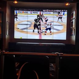 MANNING’S SPORTS BAR AND GRILL - Updated October 2025 - 688 Photos ...