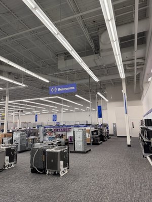 BEST BUY - Updated October 2025 - 1101 Outlet Collection Way, Auburn ...