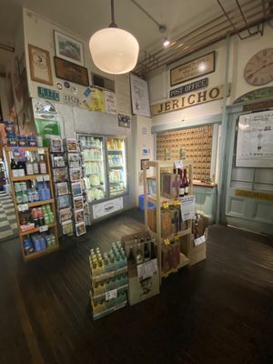 JERICHO CENTER COUNTRY STORE - Updated June 2025 - 32 Photos & 31 ...