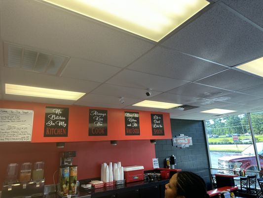 THE COUNTRY SHACK - Updated March 2025 - 28 Photos & 10 Reviews - 2052 ...