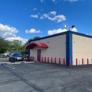 THE PONY - INDIANAPOLIS - Updated January 2026 - 25 Photos - 3551 ...