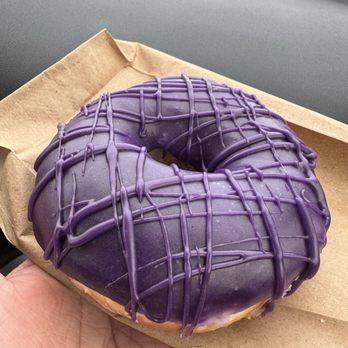 MAZZOA DONUTS - Updated July 2024 - 379 Photos & 438 Reviews - 5180 ...