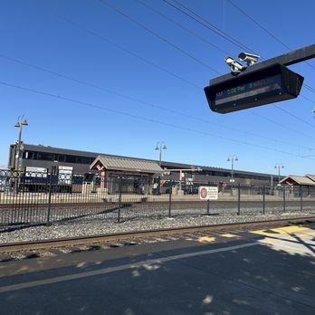 SANTA CLARA CALTRAIN STATION - Updated December 2025 - 144 Photos & 51 ...