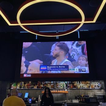 NBA COURTSIDE RESTAURANT - Updated December 2025 - 82 Photos & 40 ...