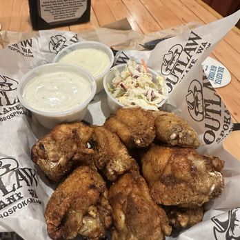 OUTLAW KITCHEN & CATERING - Updated December 2025 - 136 Photos & 104 ...