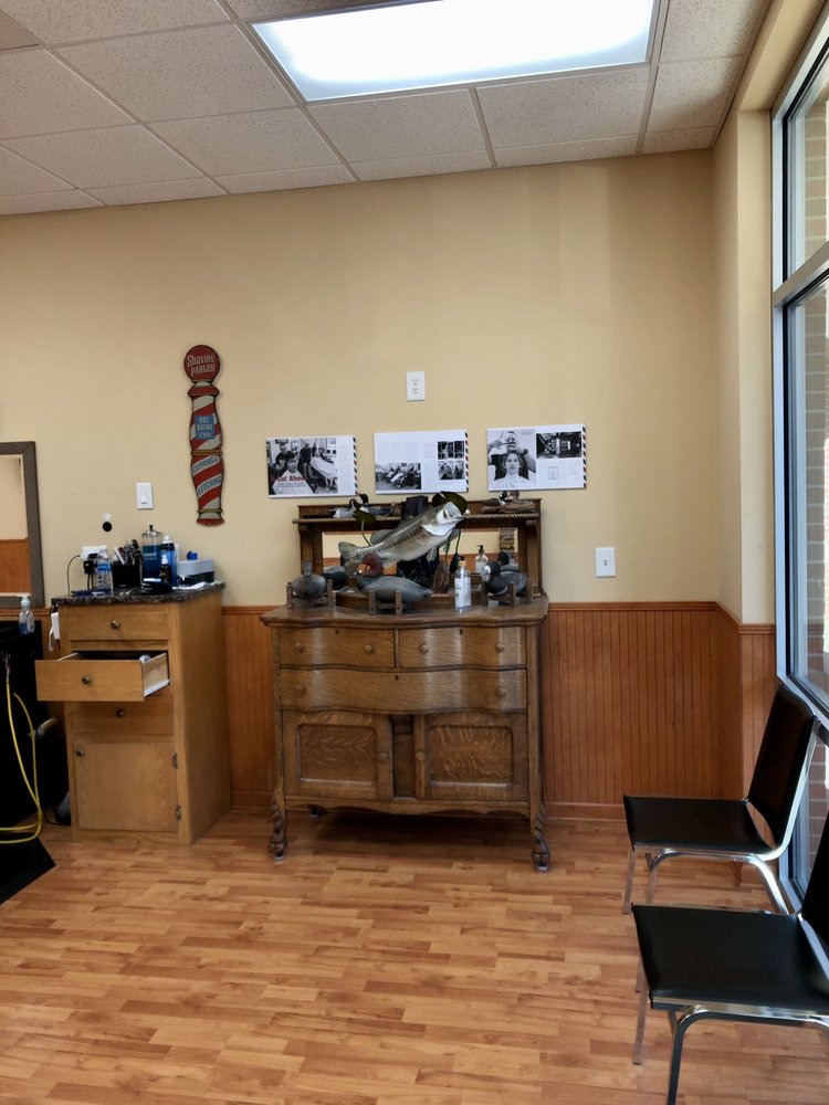 PROFESSIONAL BARBERS OF CARY - Updated December 2025 - 33 Reviews ...