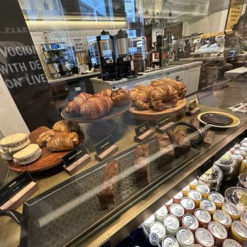 DEVOCIÓN - Updated June 2024 - 42 Photos & 14 Reviews - 600 Lexington ...